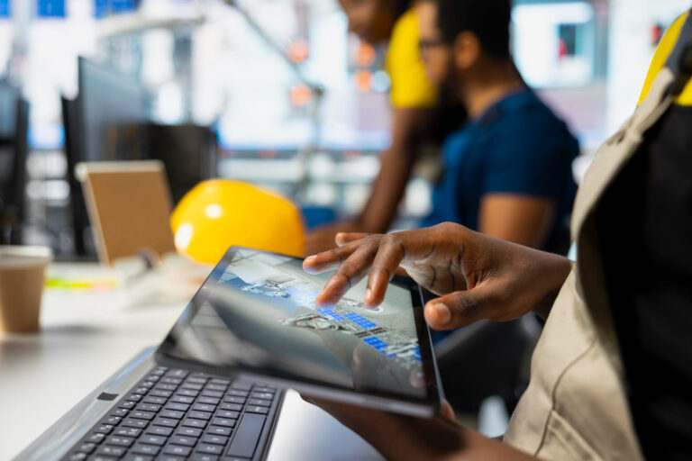 7 Strategies to achieve Zero Safety Incidents (2025) | Field1st